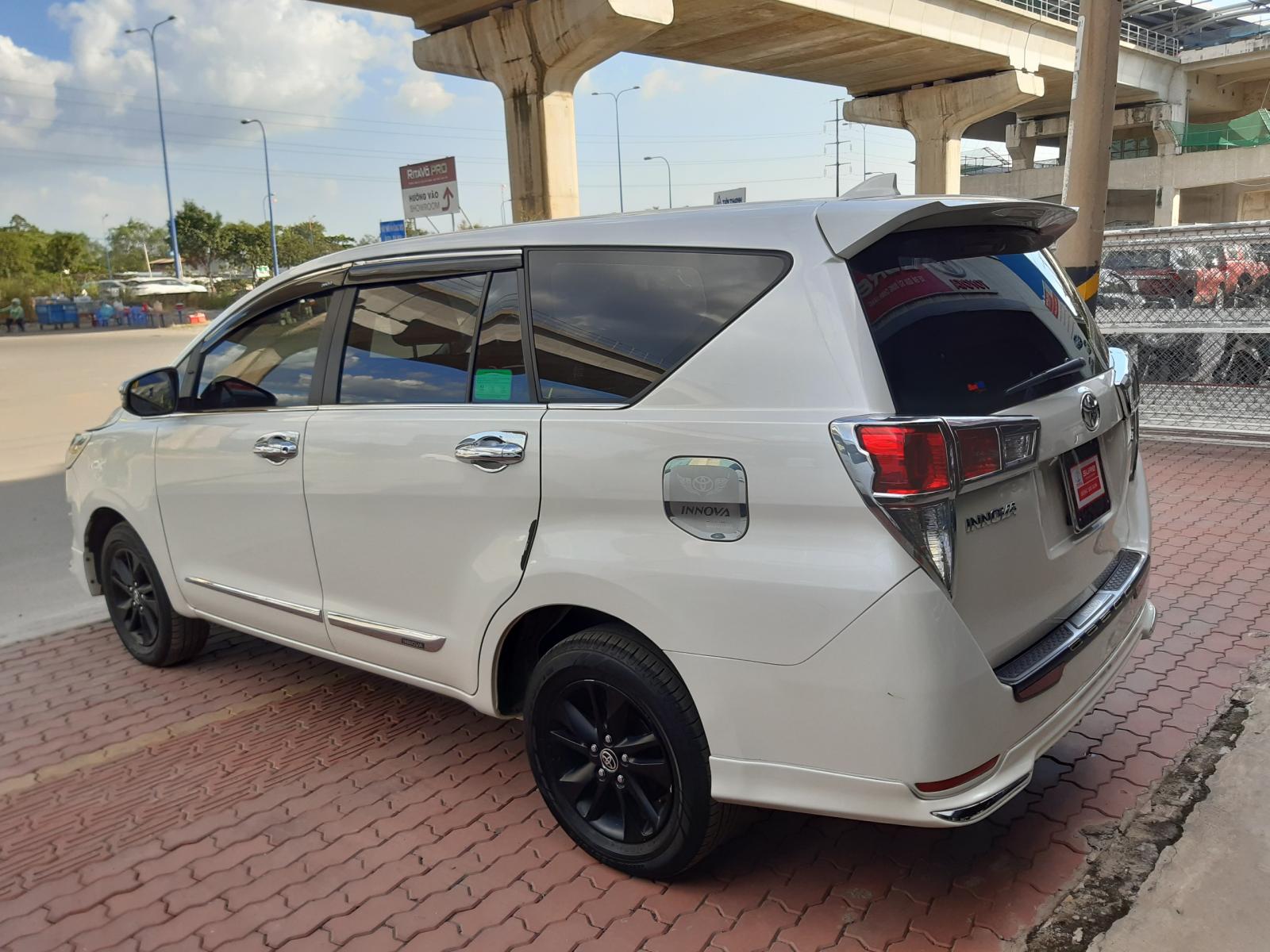 Toyota Innova 2.0G 2019 - Cần bán gấp Toyota Innova 2.0G đời 2019, màu ...