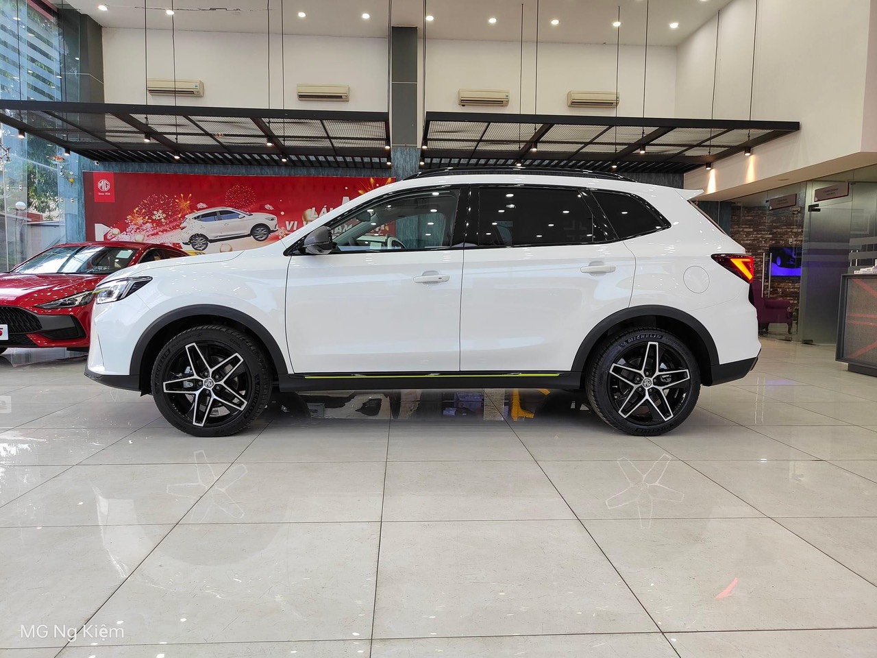 MG MG5 2023 - Chính thức MG RX5 ra mắt quý anh chị